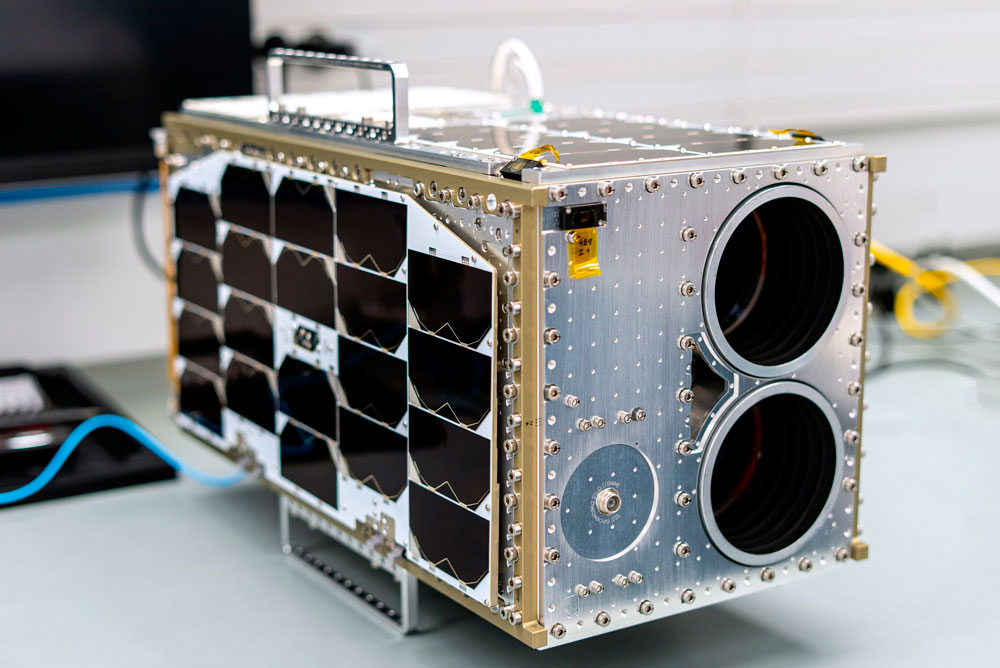 Estrategia Empresarial | Satlantis lanza con éxito GEI-SAT Precursor, un satélite vasco para la ...